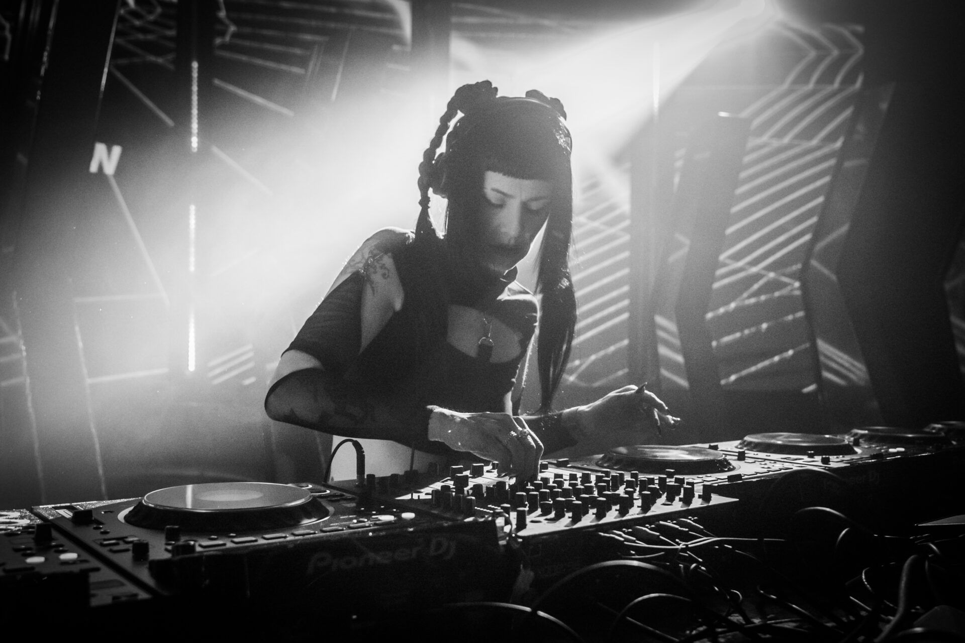 Farrago, AIROD y Reitze conquistan Crow Techno Club