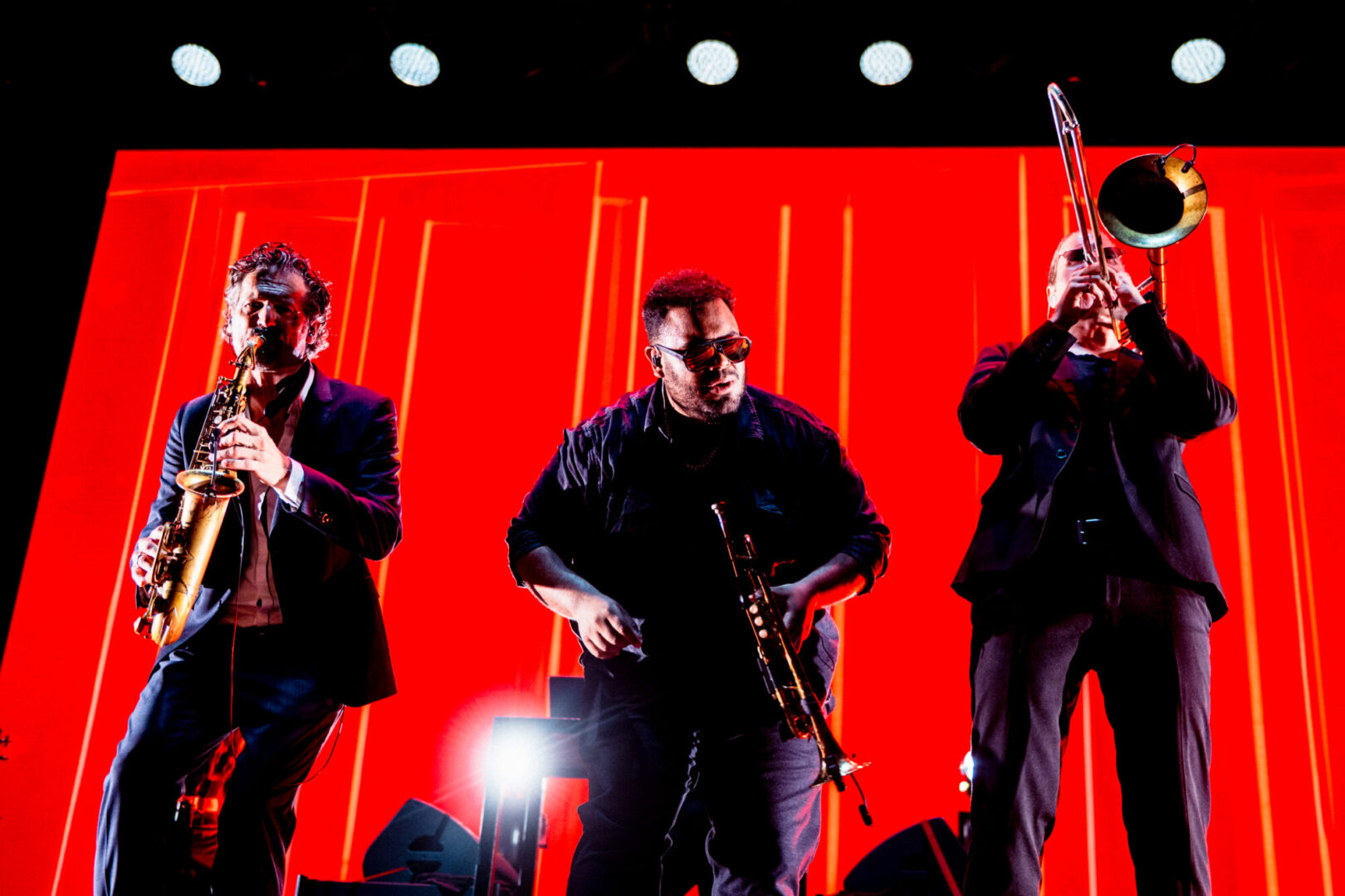 Parov Stelar y toda su orquesta brindan uno de los mejores espectáculos ...