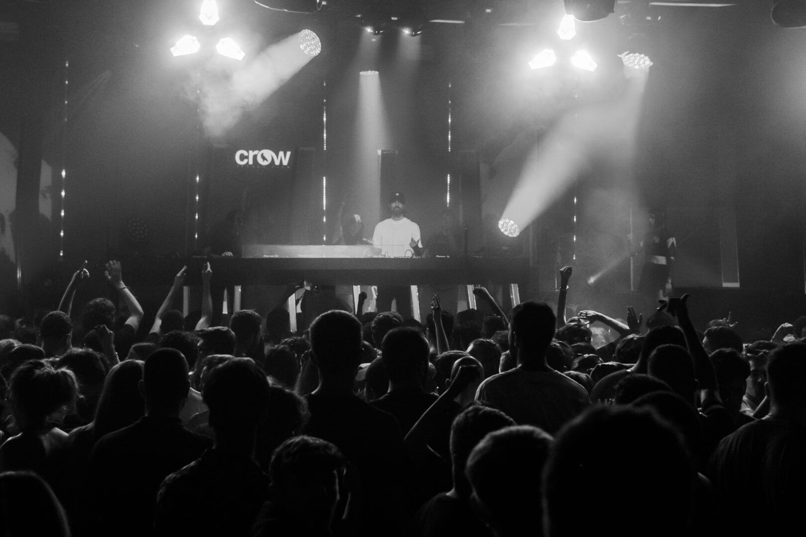 Farrago, AIROD y Reitze conquistan Crow Techno Club