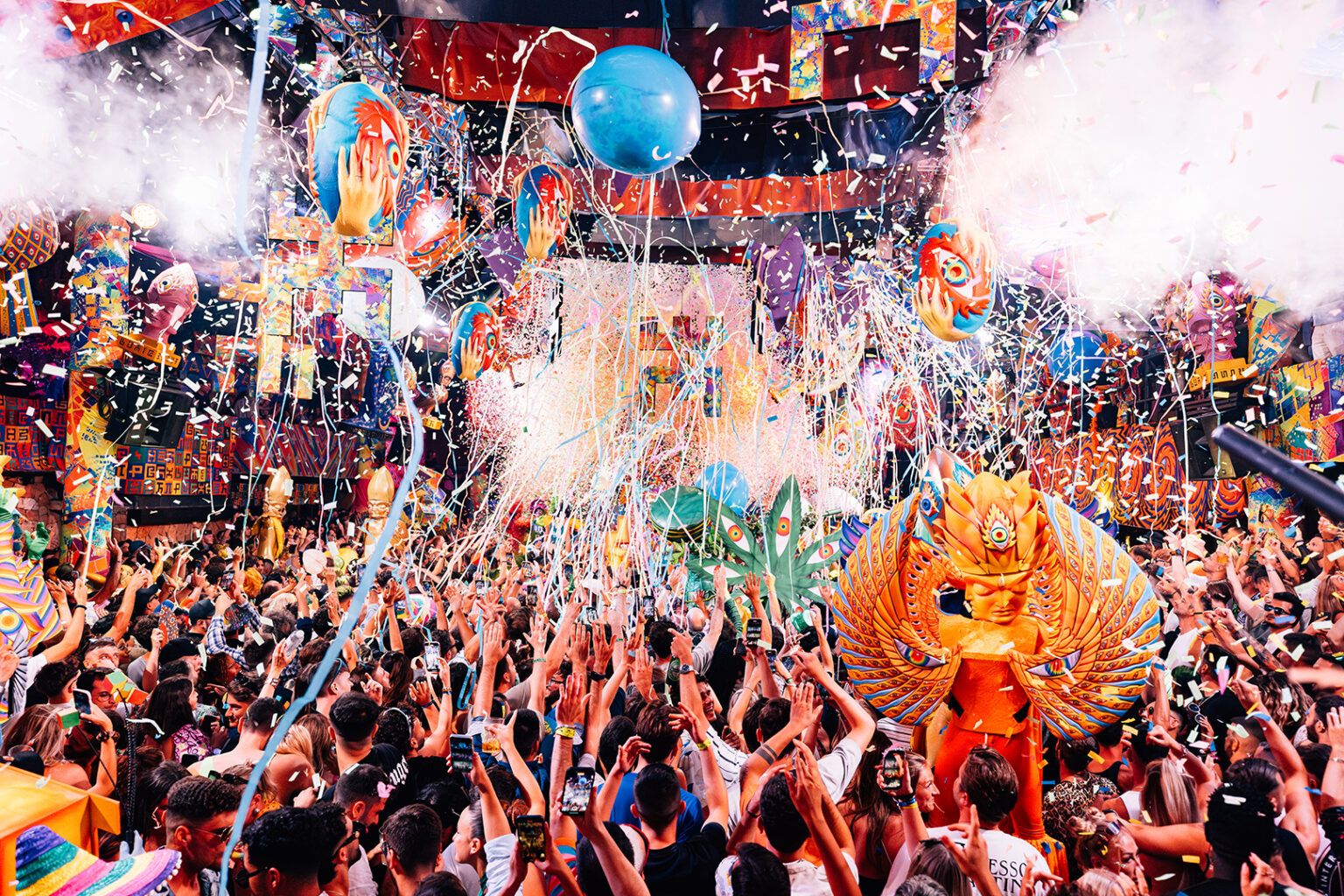 La nave despega: [UNVRS] anuncia el fichaje de elrow, que se convierte en la primera residencia ...