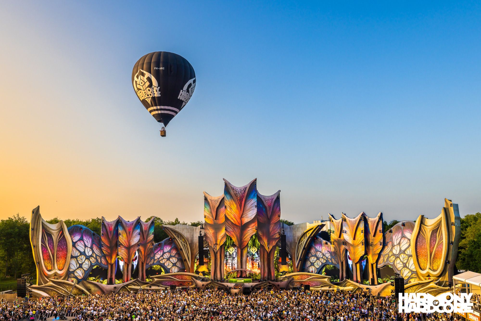 The ultimate outdoor hardstyle festivals guide | Wololo Sound