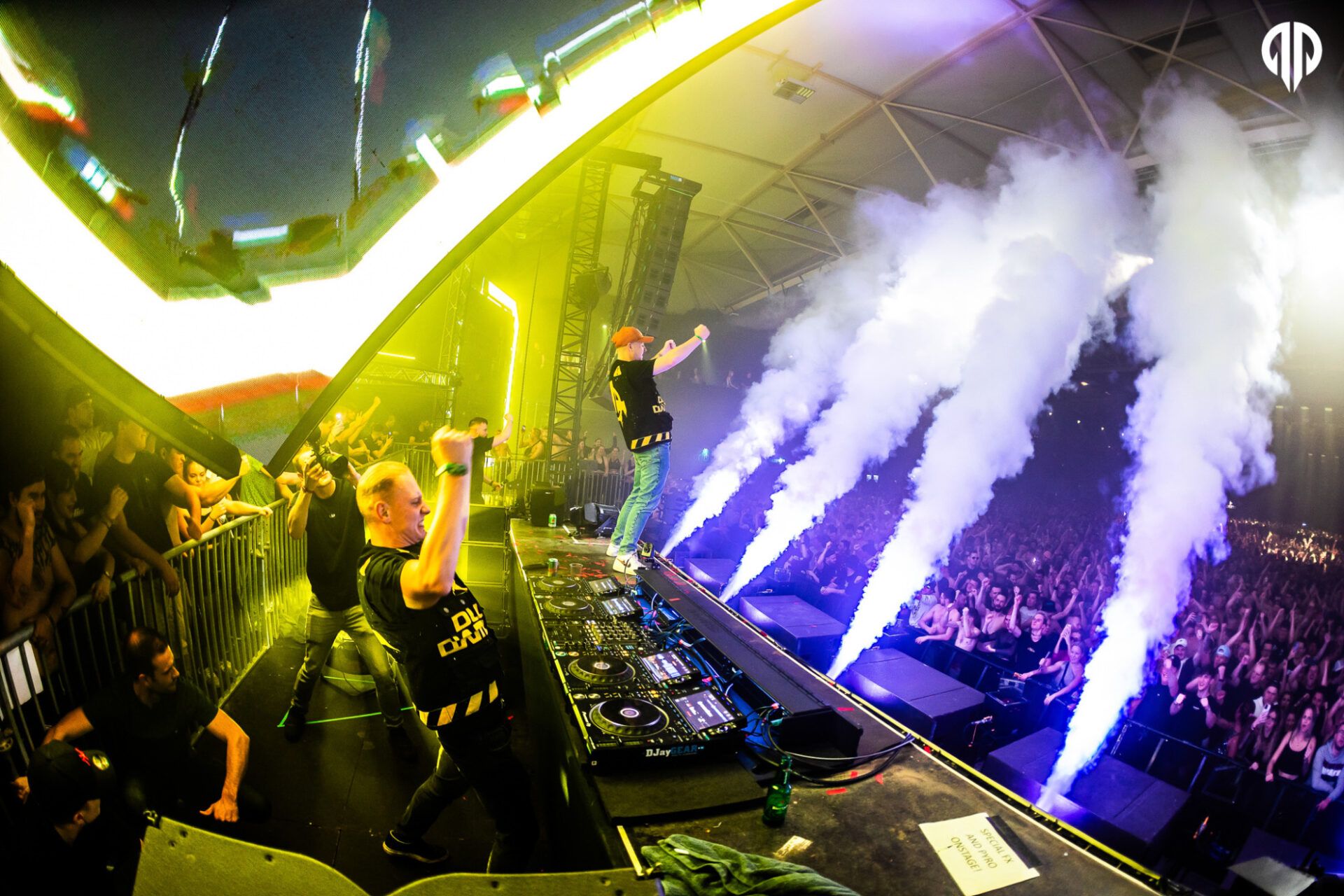 The ultimate indoor hardstyle festivals guide | Wololo Sound